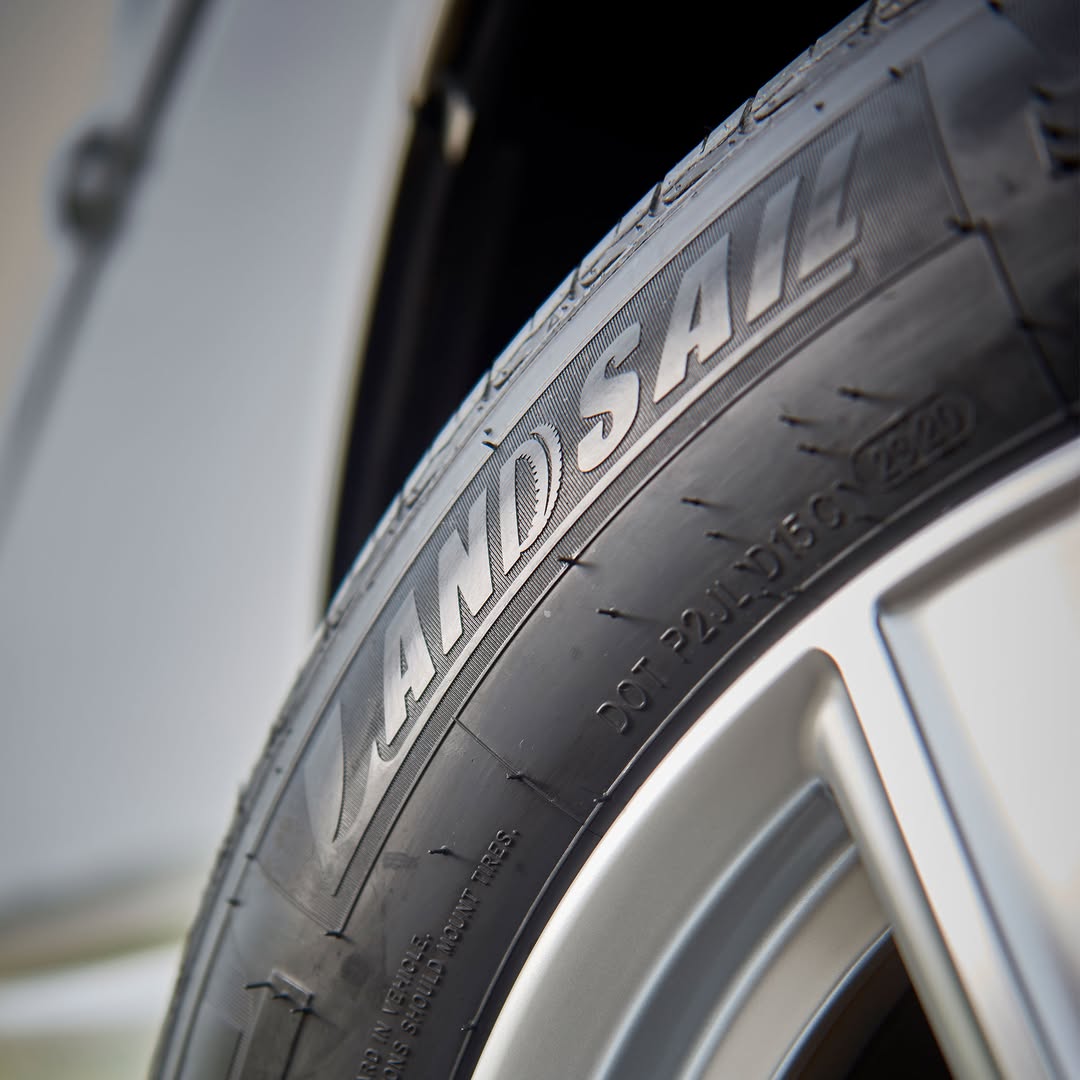 Landsail CLX9 Mudblazer M/T 35X12.50R18 E/10PLY BSW Tires